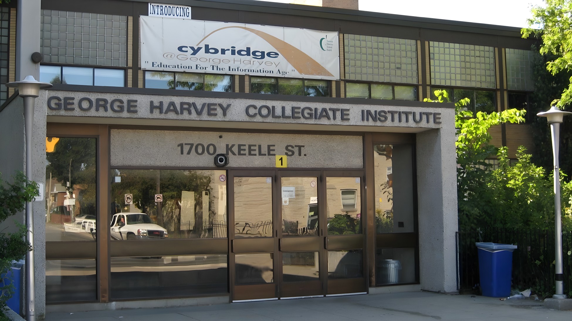 George Harvey Collegiate Institute in Kanada - Kulturwerke Deutschland