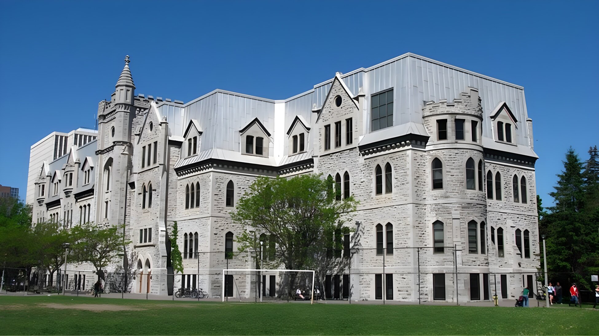 Lisgar Collegiate Institute in Kanada – Kulturwerke Deutschland