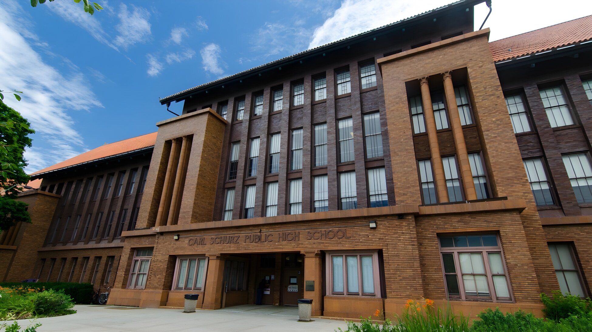 Carl Schurz High School in den USA - Kulturwerke Deutschland